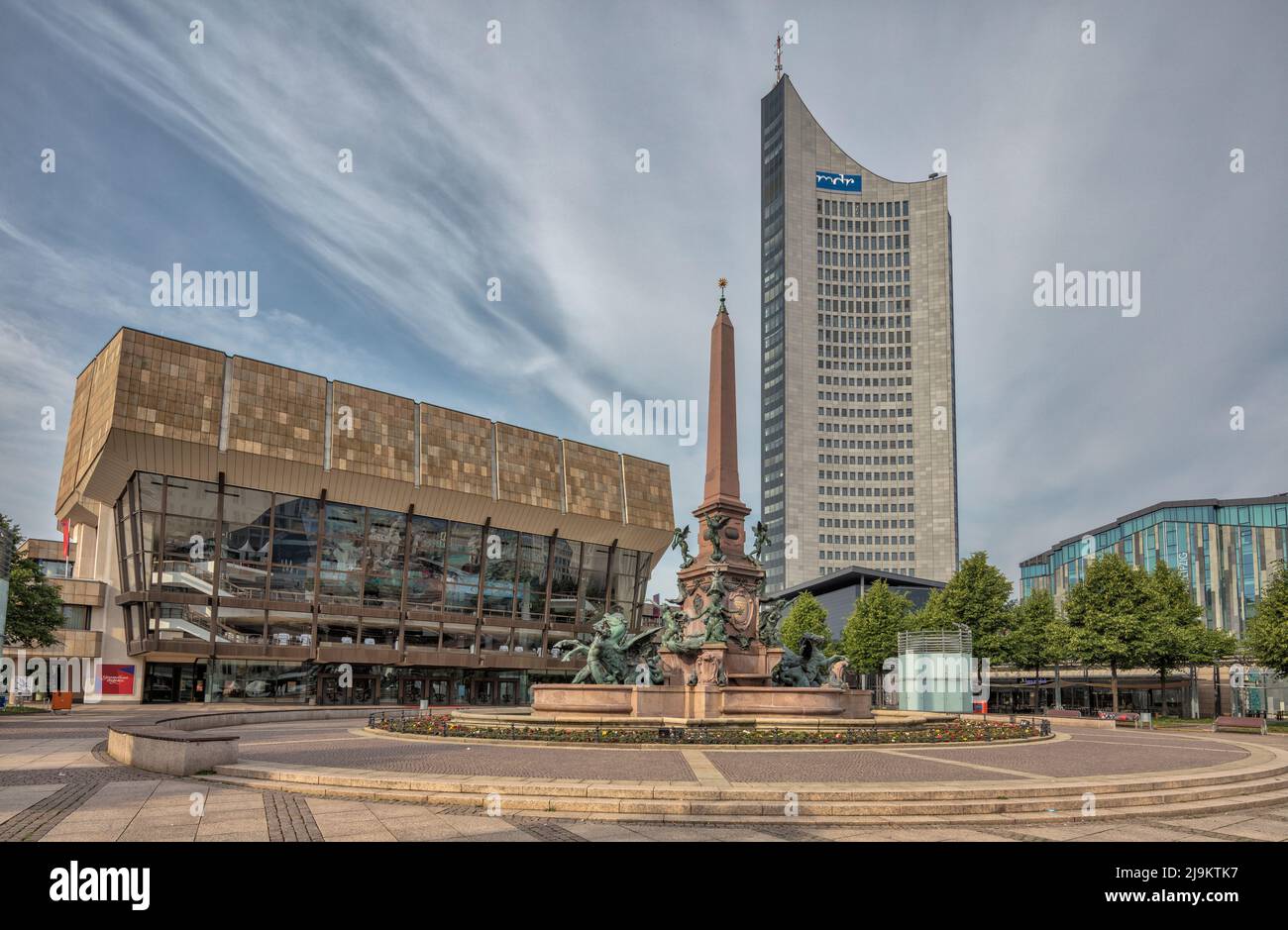 Gewandhaus concert hall, Augustusplatz. Architect Rudolf Skoda. Front ...