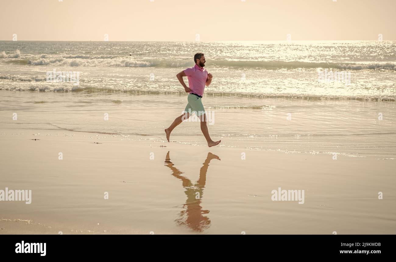 Barefoot runner hi-res stock photography and images - Alamy