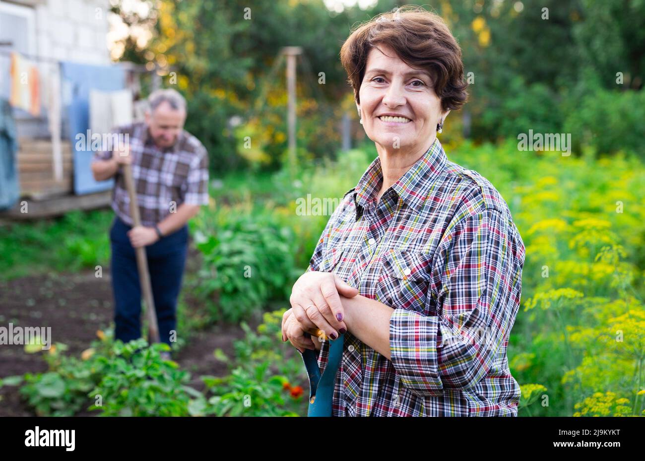 Russian woman 60 hi-res stock photography and images - Alamy