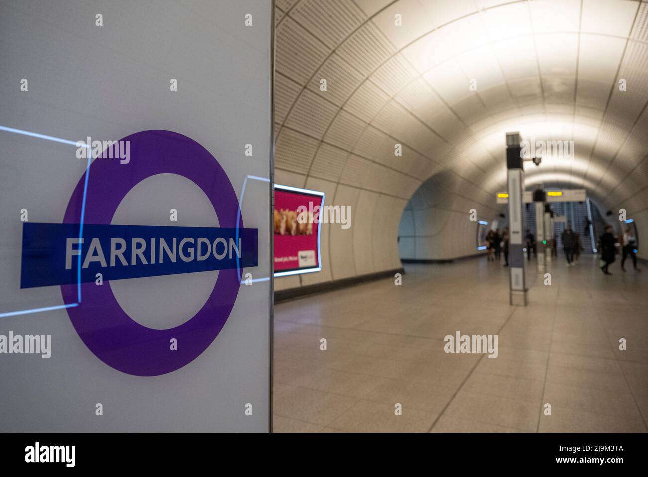 Farringdon east crossrail station hi-res stock photography and images ...