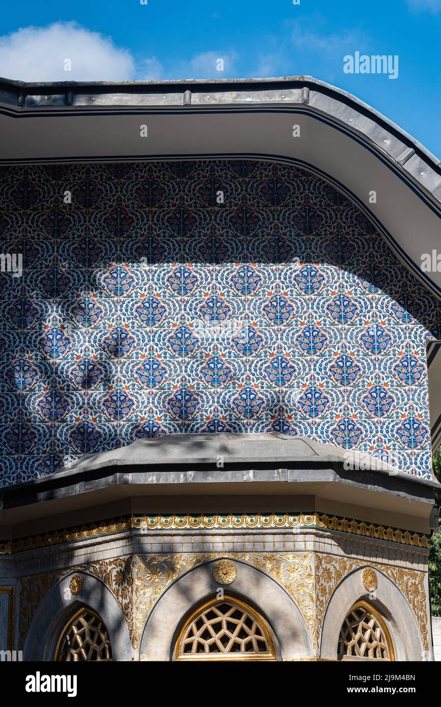 Beautiful Iznik Islamic designed tile work inside the Eyup Sultan ...