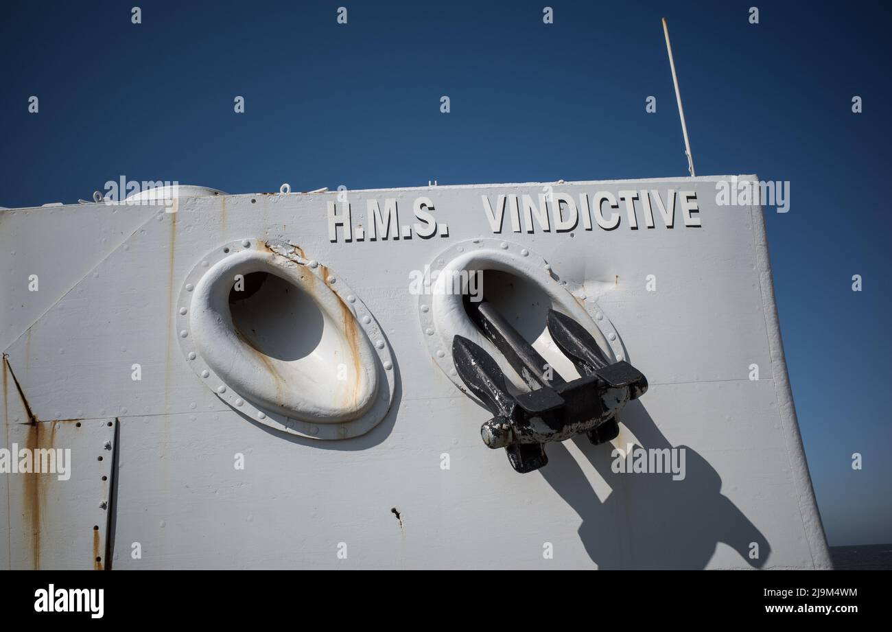 HMS VINDICTIVE - OOSTENDE BELGIUM - ON THE NIGHT OF MAY 9-10 1918 THE ...