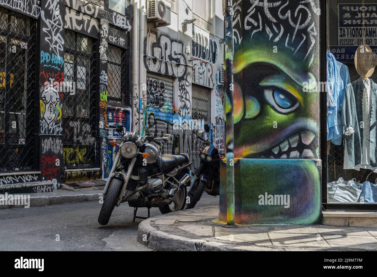 Motorbike graffiti hi-res stock photography and images - Alamy