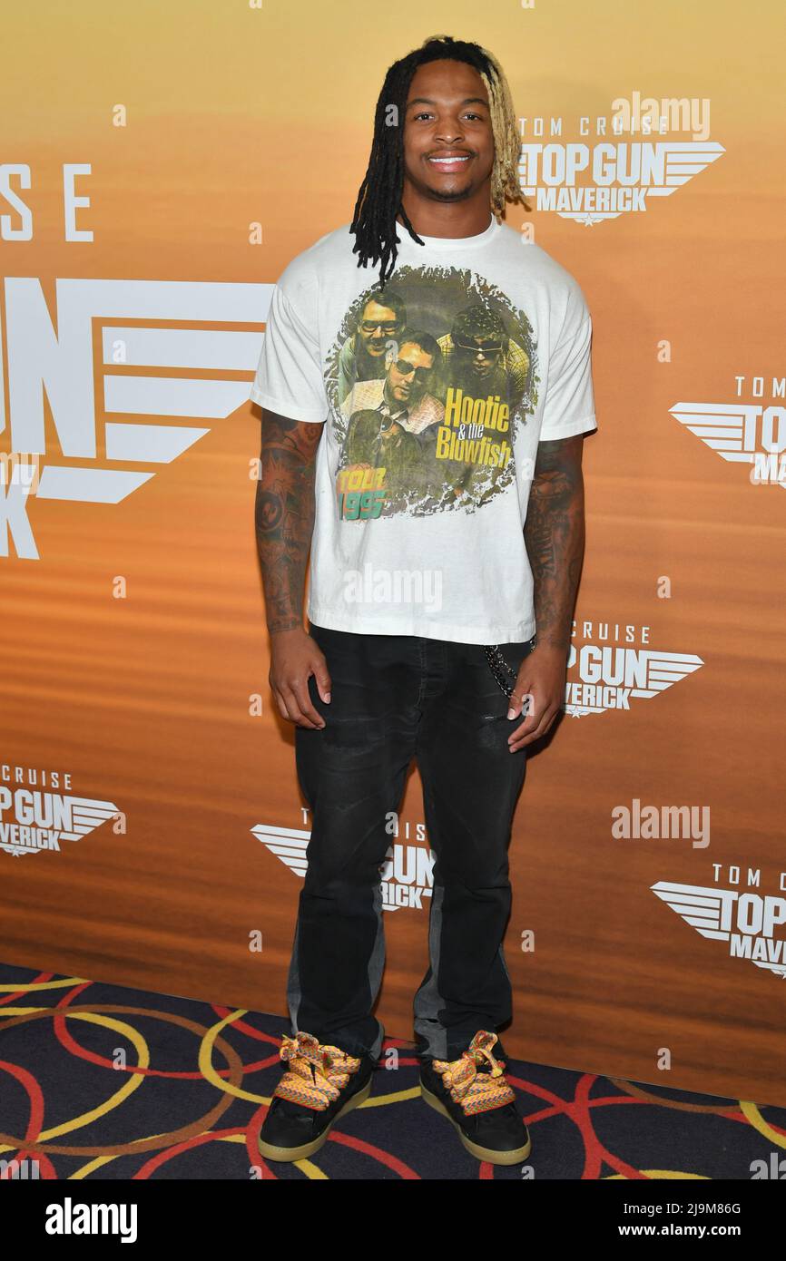 Xavier mckinney hi-res stock photography and images - Alamy