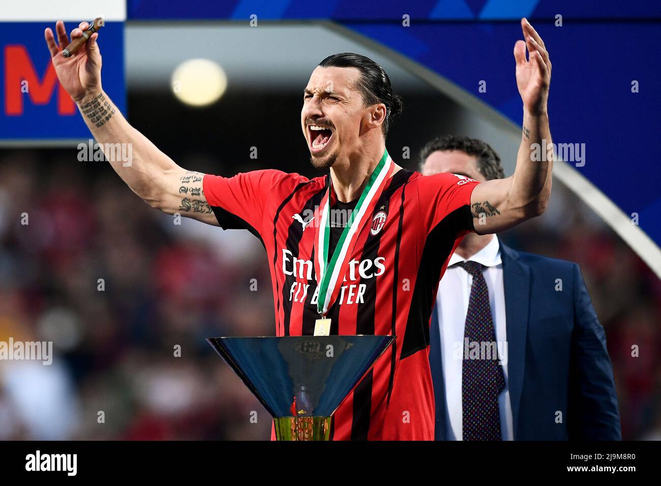 Ibrahimovic celebrates 2022 hi-res stock photography and images - Alamy
