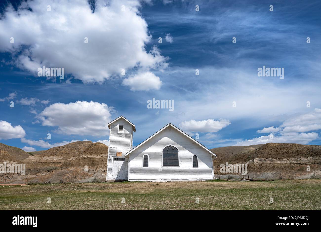 Old historic church in the badlands at Dorothy, Alberta Stock Photo - Alamy