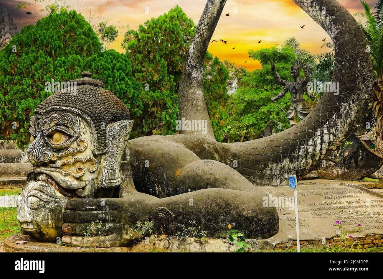 Ancient mythological creatures hi-res stock photography and images - Alamy