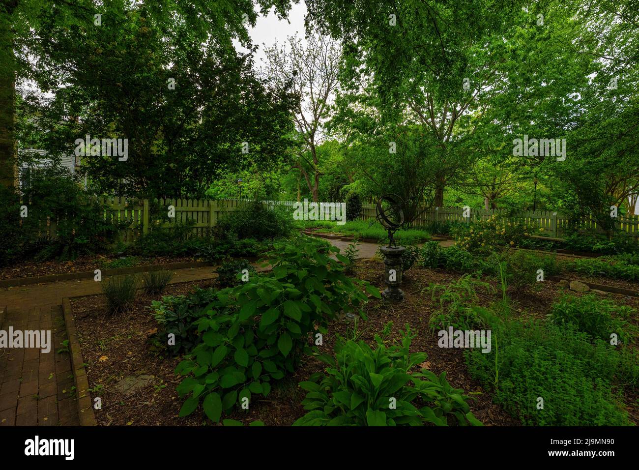 Raleigh, North Carolina, USA -May 1, 2022: Garden at Oak View Historic ...