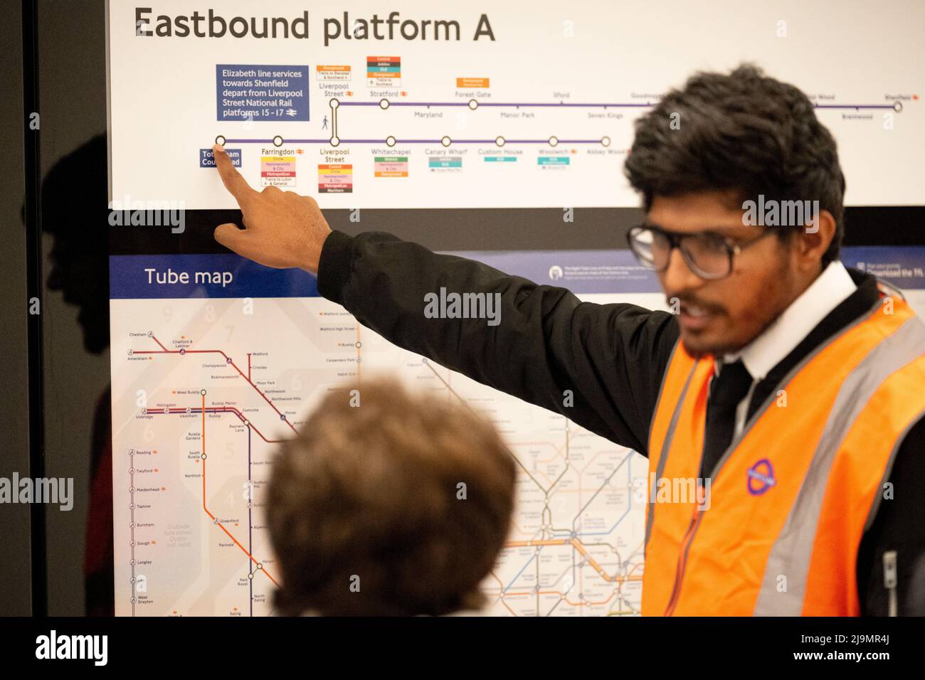 Tfl employee hi-res stock photography and images - Alamy