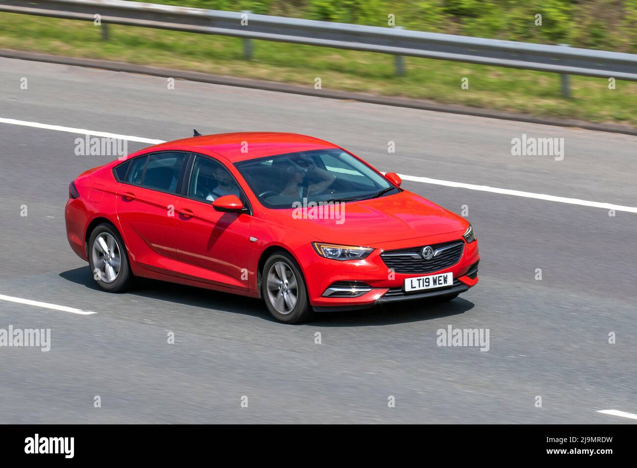 Vauxhall insignia 1 5t 165 design nav hi-res stock photography and ...