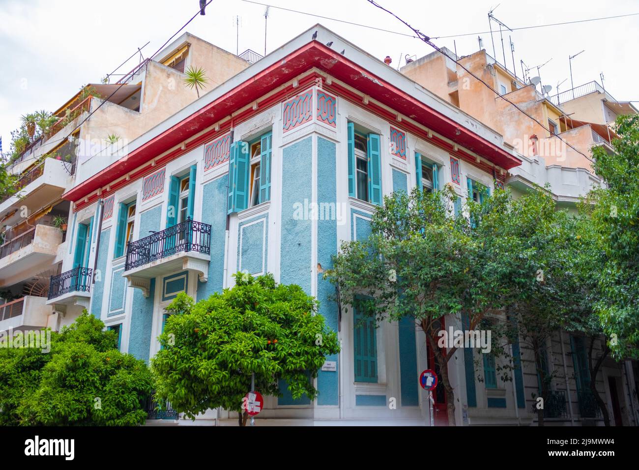 Traditional house in Athens Stock Photo - Alamy