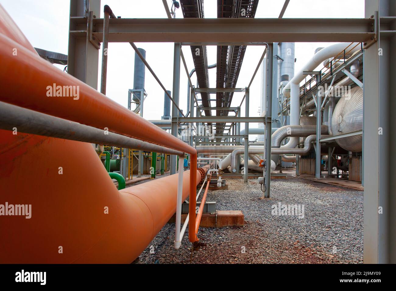 Maze of pipes hi-res stock photography and images - Alamy