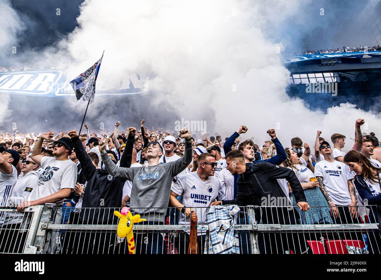 Football kobenhavn fans celebration hi-res stock photography and images ...