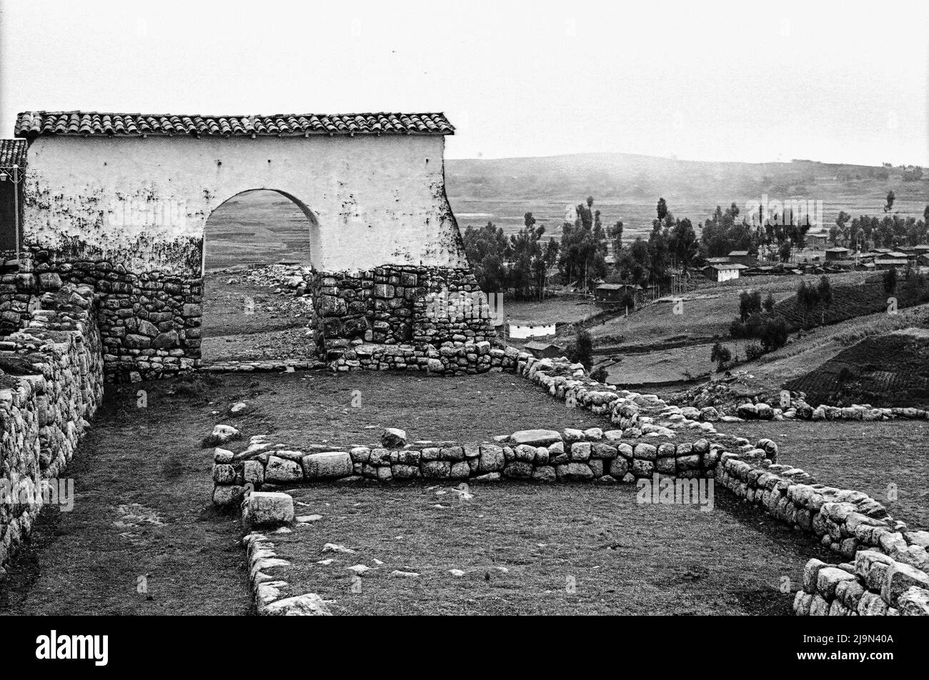 Cusco sacred valley Black and White Stock Photos & Images - Alamy