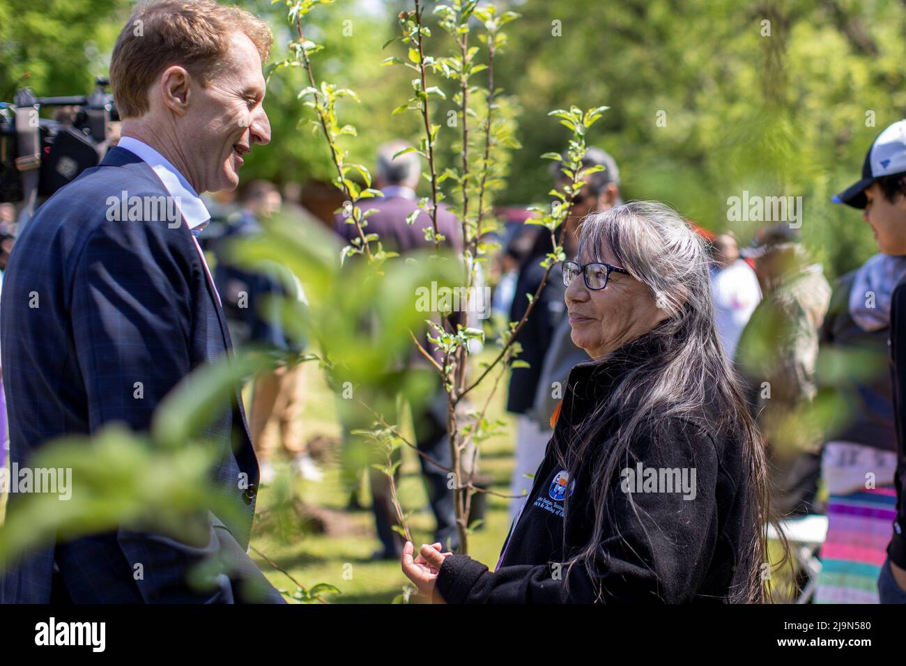 Remembering residential school survivors hi-res stock photography and ...