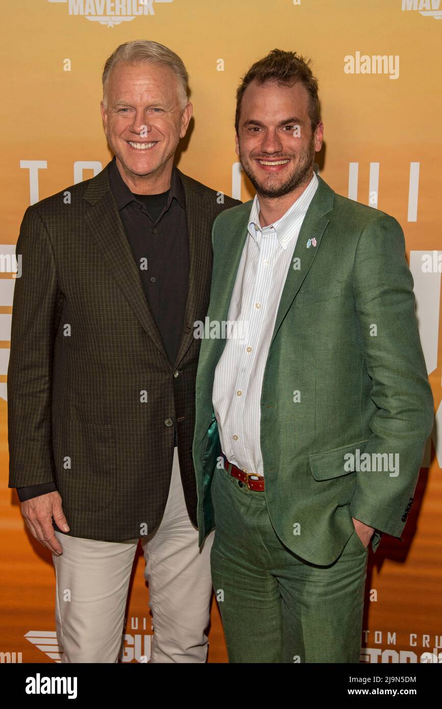 Boomer Esiason (L) attends the Top Gun: Maverick New York Screening at AMC Magic Johnson Harlem ...