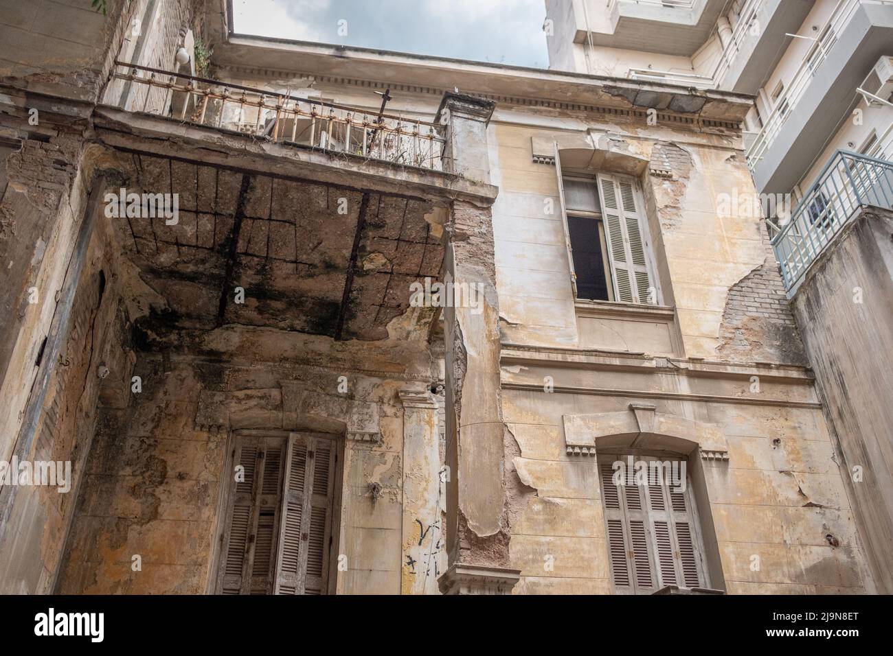 One of Athens' many traditional houses in ruins Stock Photo - Alamy