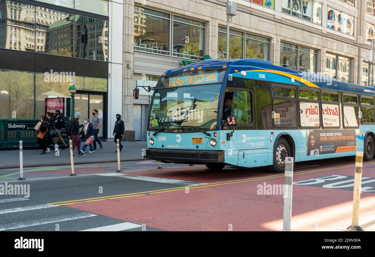 An M14D NYCTA bus on East 14th Street in New York on Monday, May 9, 2022. (© Richard B. Levine ...