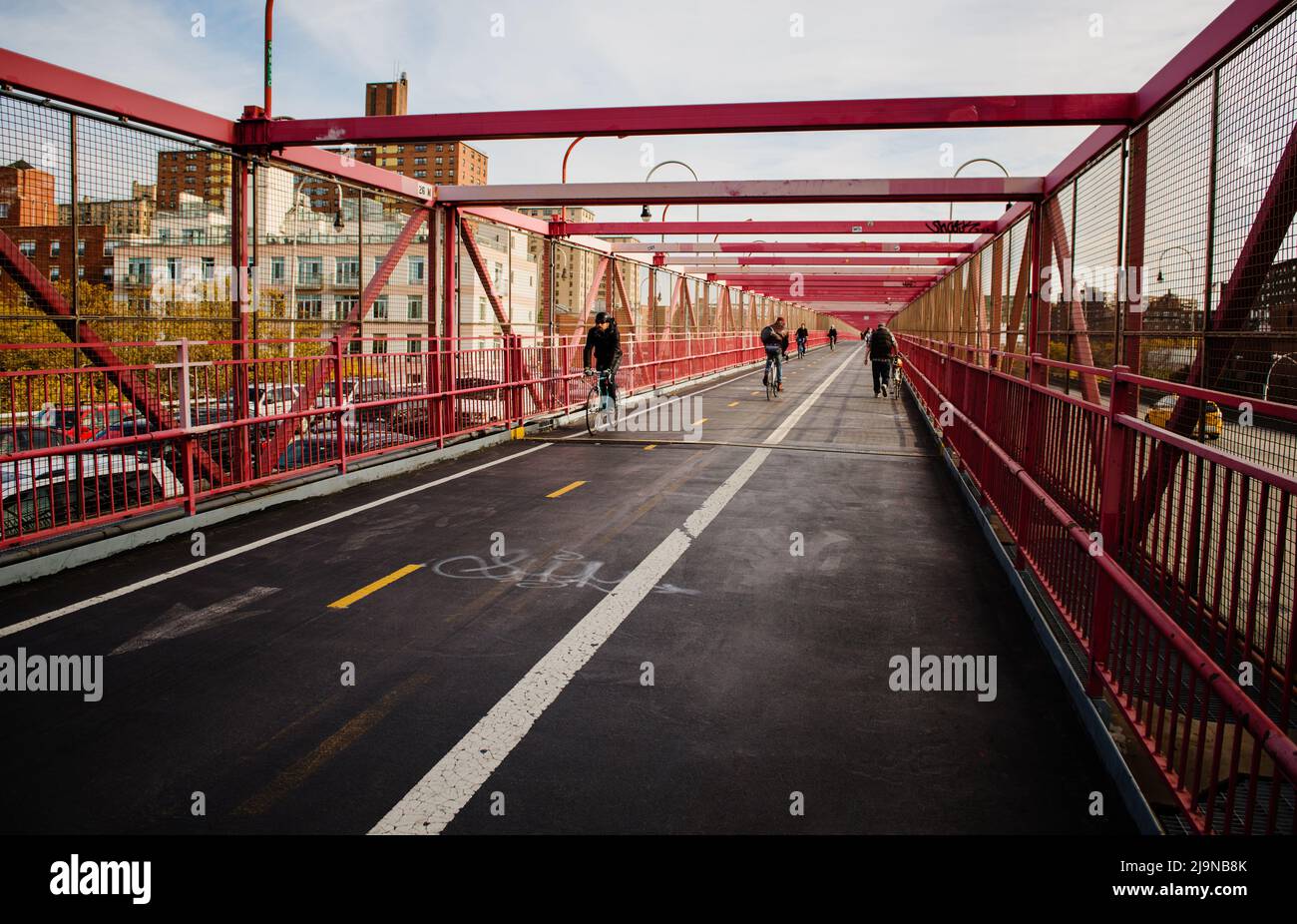 Williamsburg bridge walkway hi-res stock photography and images - Alamy