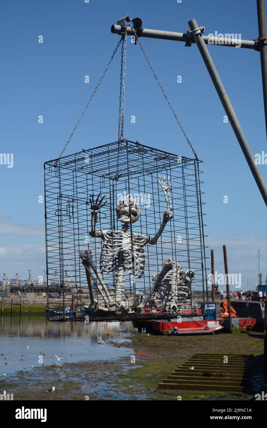 Prisoner skeleton hi-res stock photography and images - Alamy