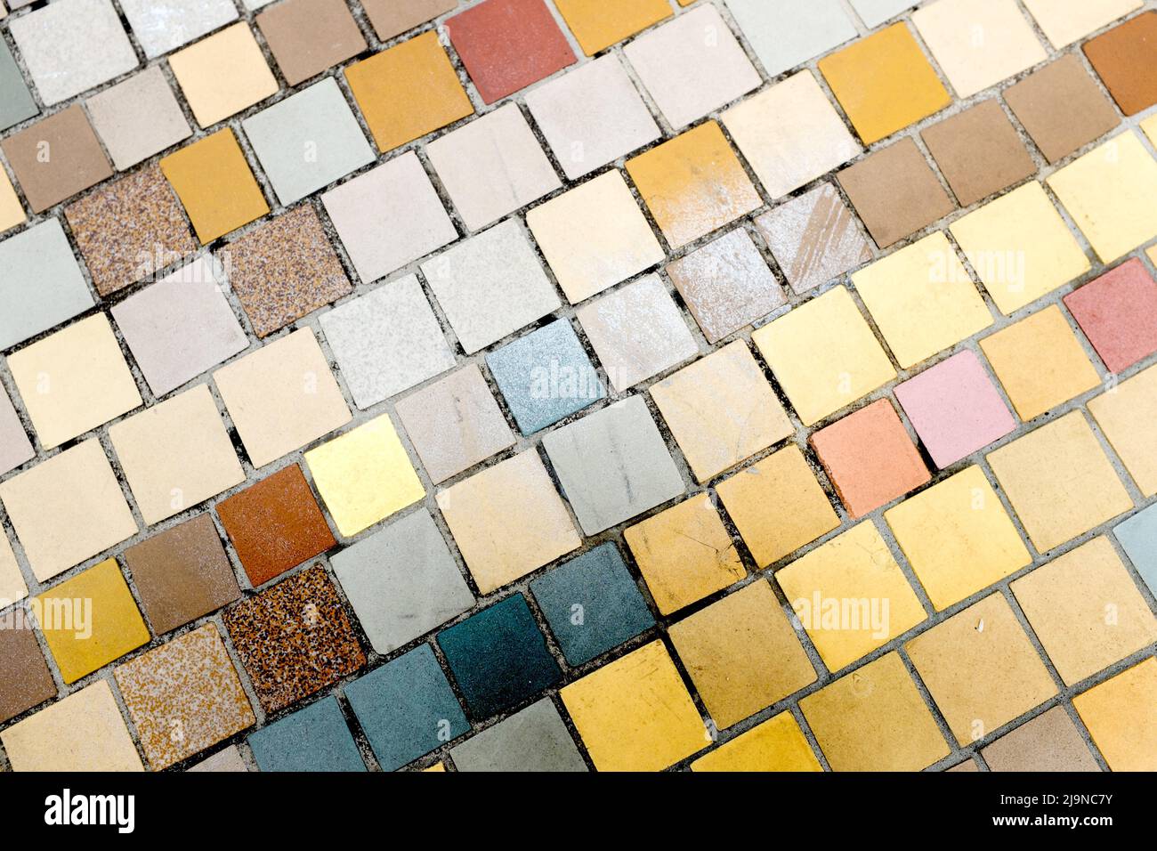 Random squares mosaic pattern hi-res stock photography and images - Alamy