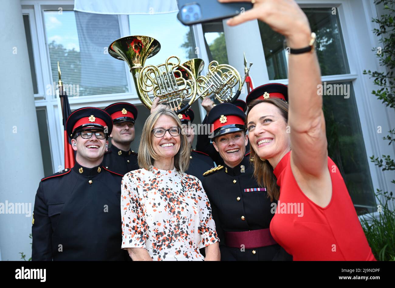 Berlin, Germany. 24th May, 2022. Jill Gallard (l), British Ambassador ...