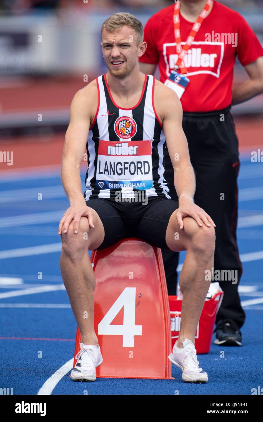 Kyle Webb competing in the men’s 800m B race at the Birmingham Diamond ...