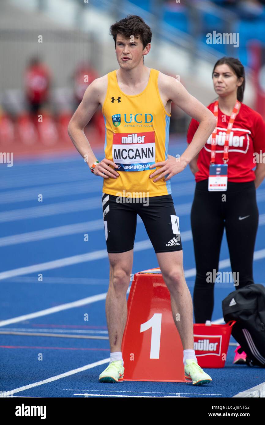 Luke McCann competing in the men’s 800m B race at the Birmingham ...