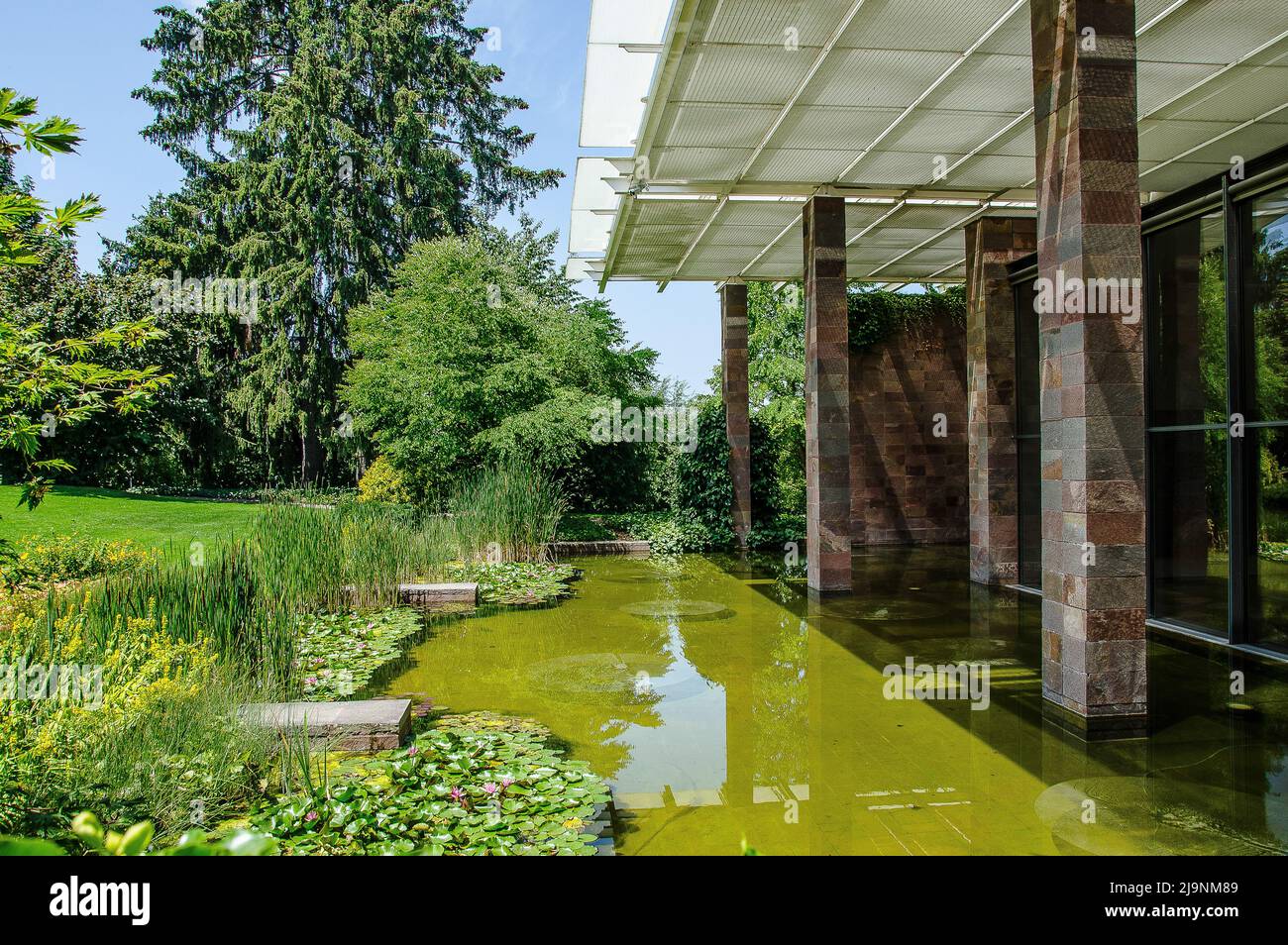 Fondation Beyeler in Riehen, Switzerland - a place for all the senses ...