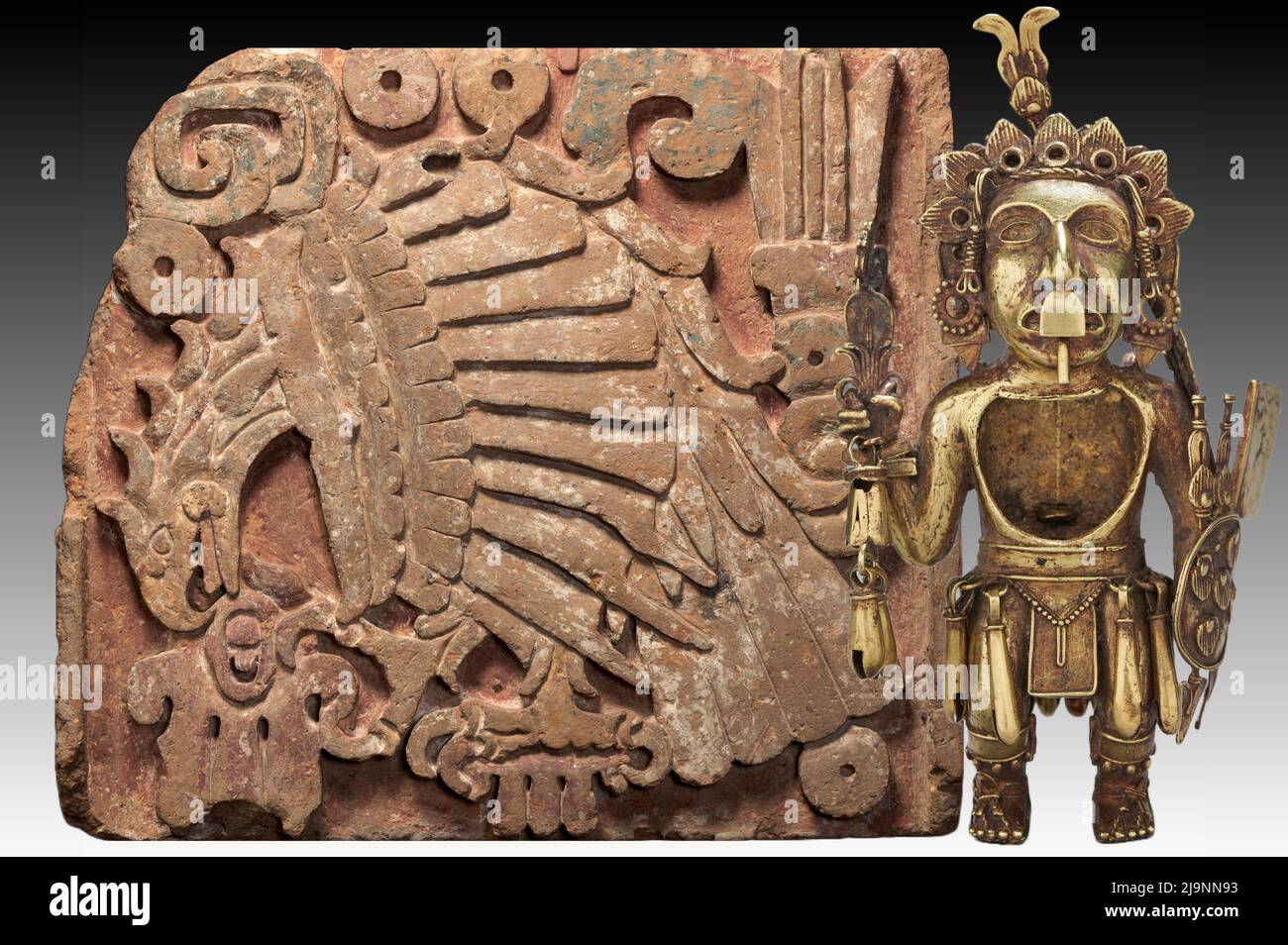 Aztec warrior sculpture hi-res stock photography and images - Alamy