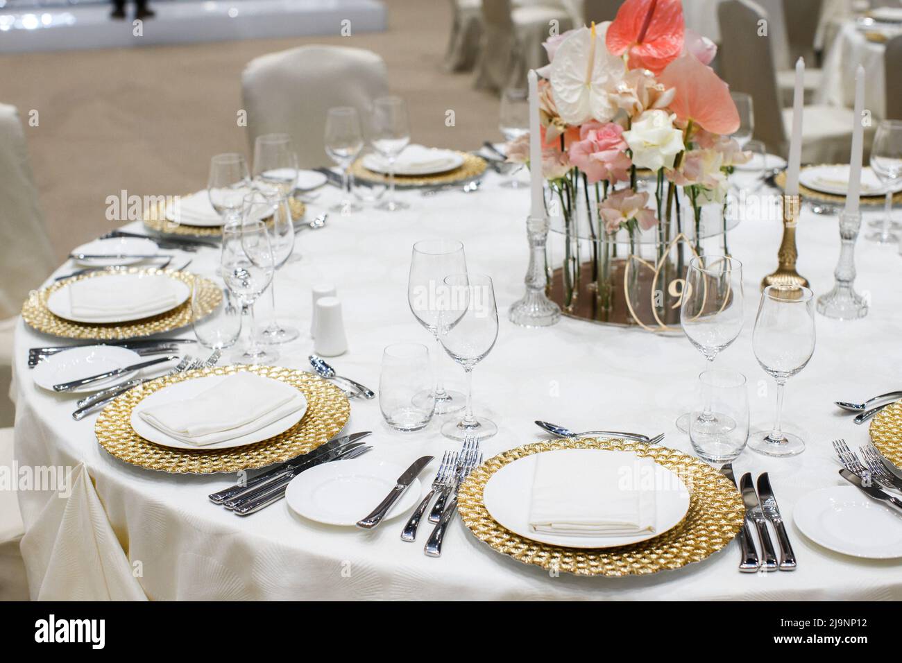 Table set for wedding or another catered event dinner Stock Photo - Alamy