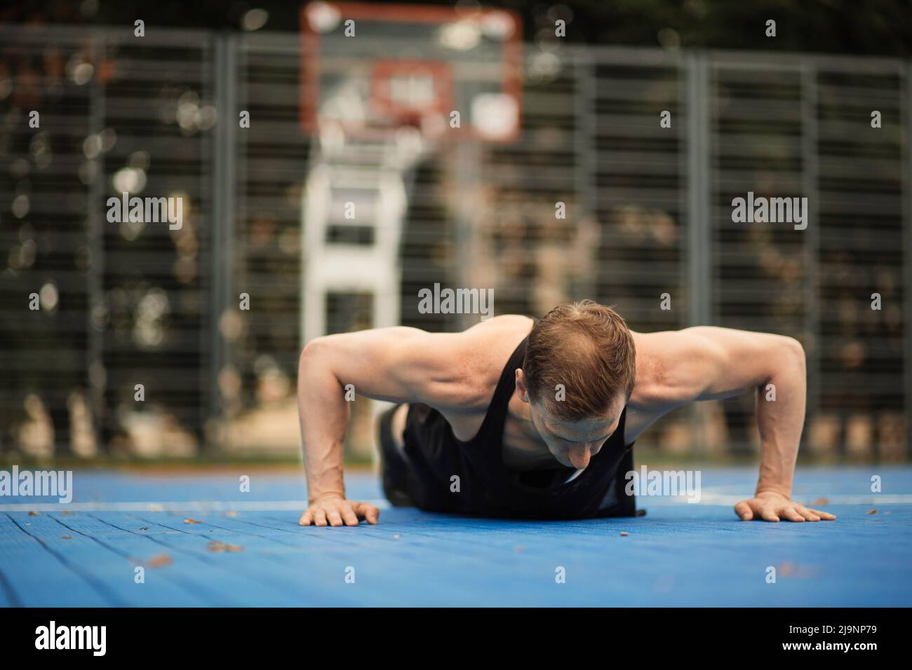 Calisthenics pose hi-res stock photography and images - Alamy