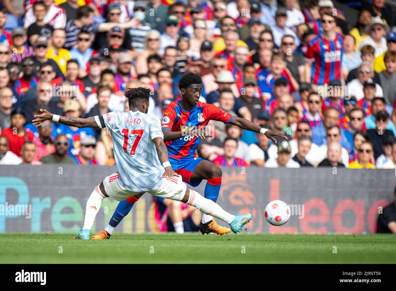 LONDON, ENGLAND - MAY 22: Jesurun Rak-Sakyi, Fred during the Premier ...
