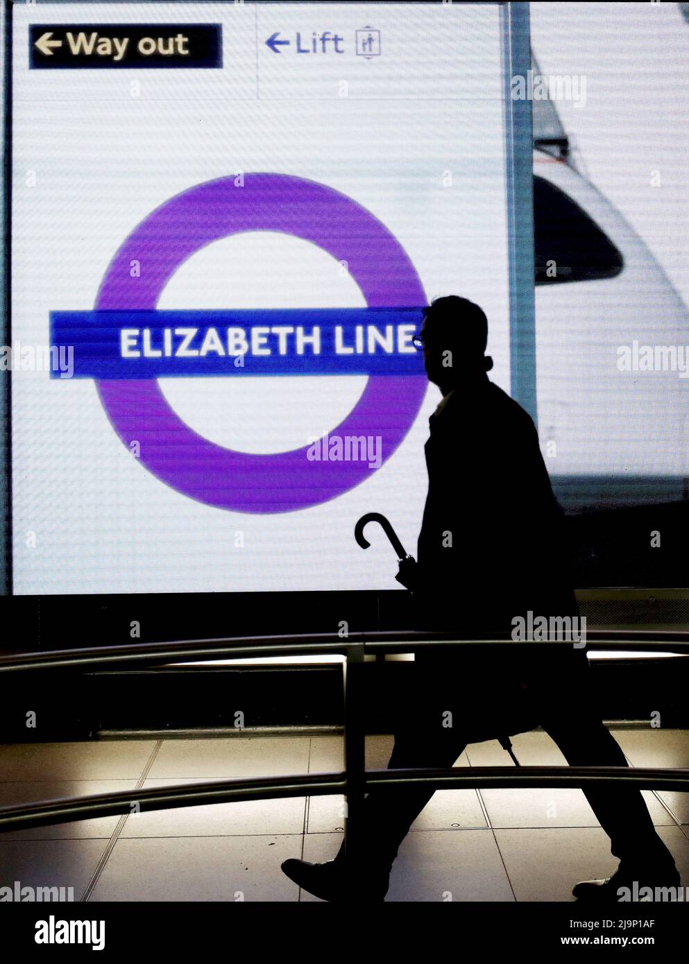 Farringdon station elizabeth line hi-res stock photography and images ...
