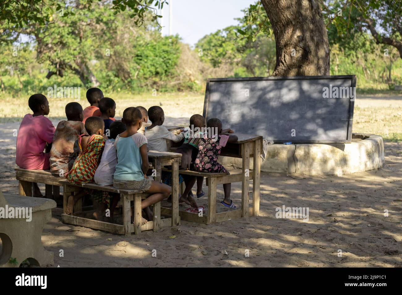 Kenya school classroom students hi-res stock photography and images - Alamy