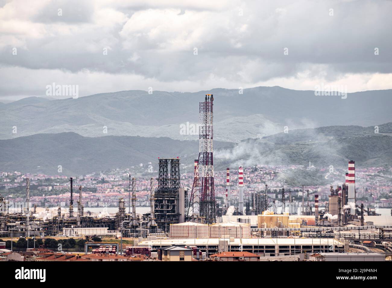 Turkey - May 19, 2022 : Tupras Izmit oil refinery, Tupras is Turkey's ...