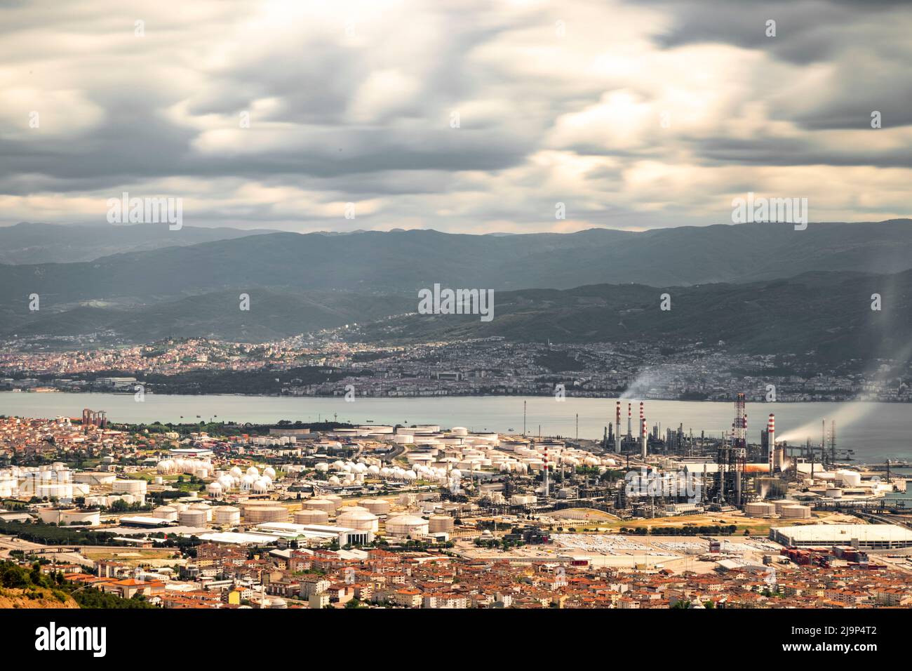 Turkey - May 19, 2022 : Tupras Izmit oil refinery, Tupras is Turkey's ...