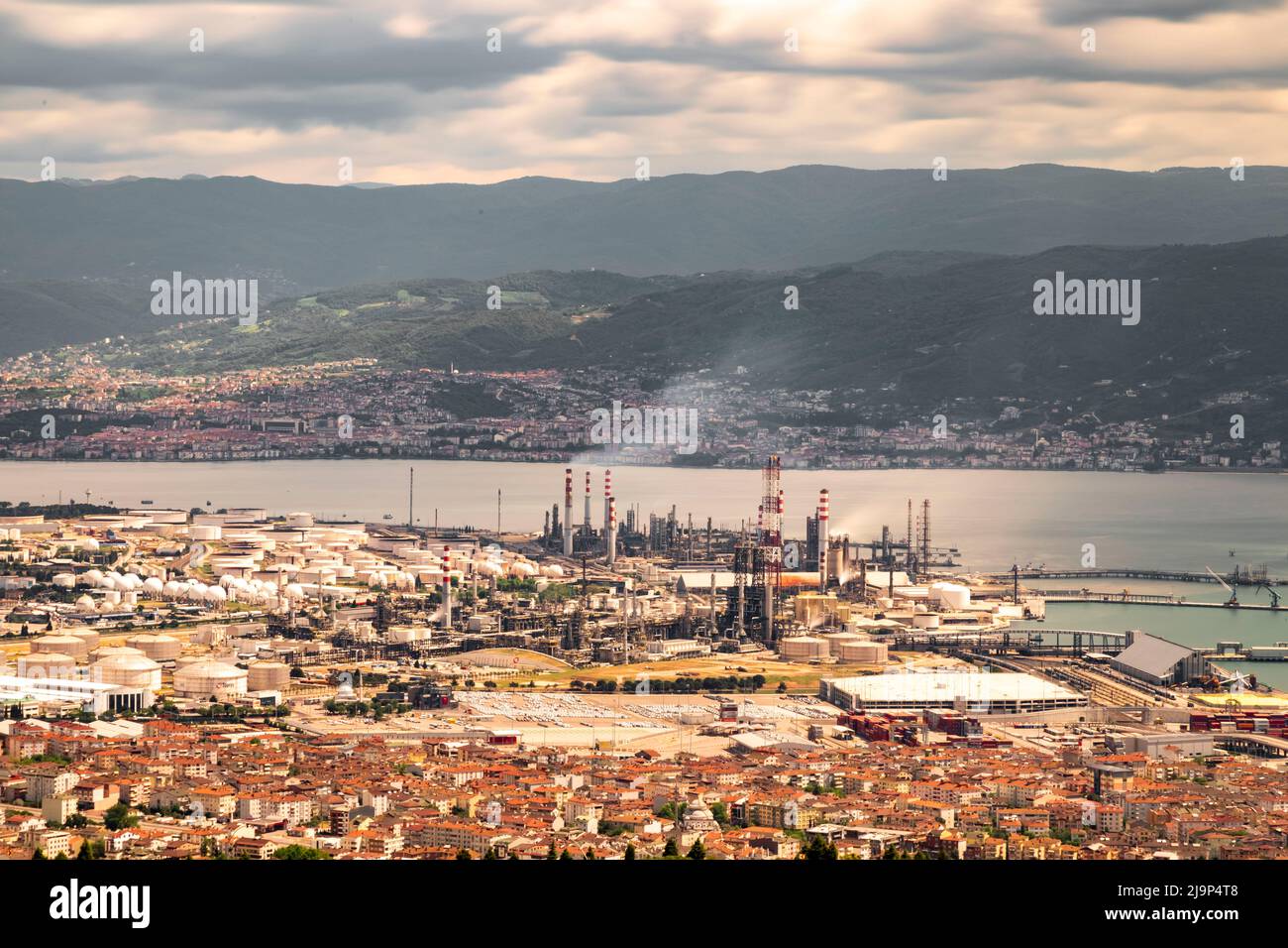 Turkey - May 19, 2022 : Tupras Izmit oil refinery, Tupras is Turkey's ...