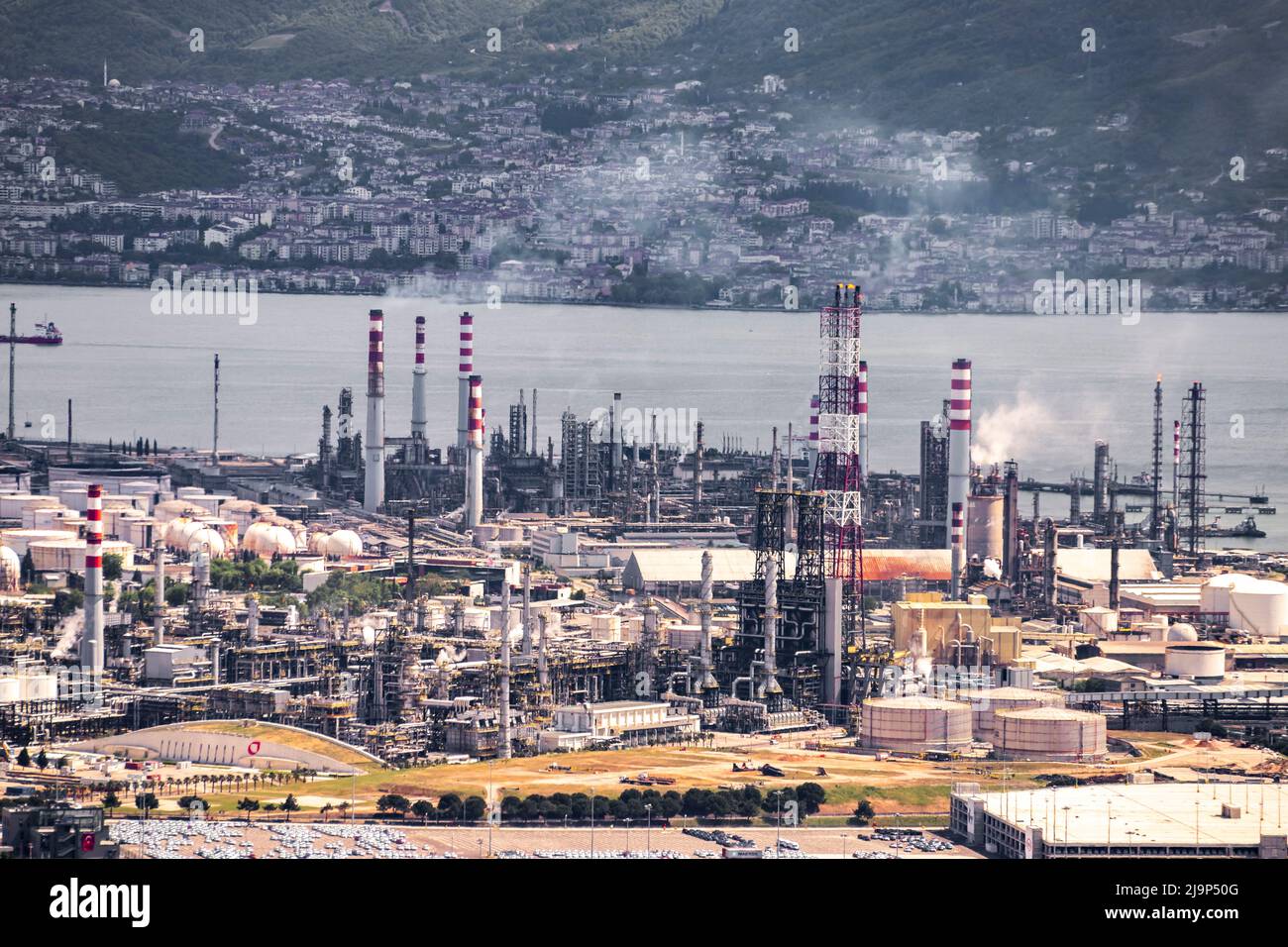 Turkey - May 19, 2022 : Tupras Izmit oil refinery, Tupras is Turkey's ...