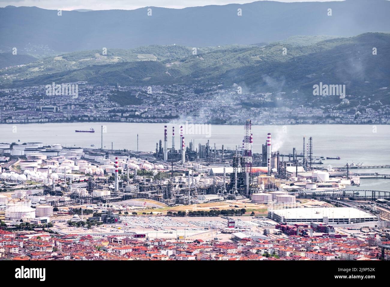 Turkey - May 19, 2022 : Tupras Izmit oil refinery, Tupras is Turkey's ...
