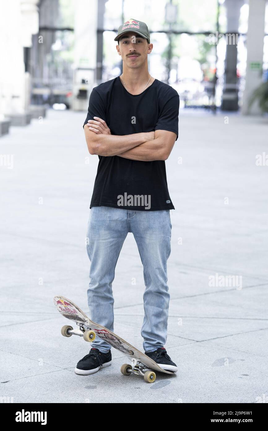 Danny leon hi-res stock photography and images - Alamy