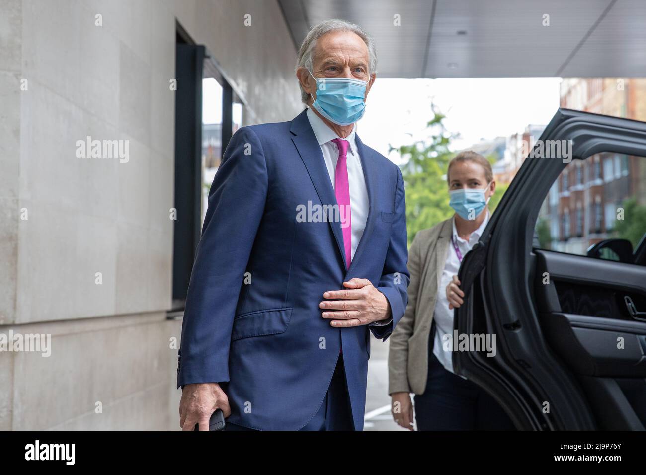 Tony lewis bbc hi-res stock photography and images - Alamy
