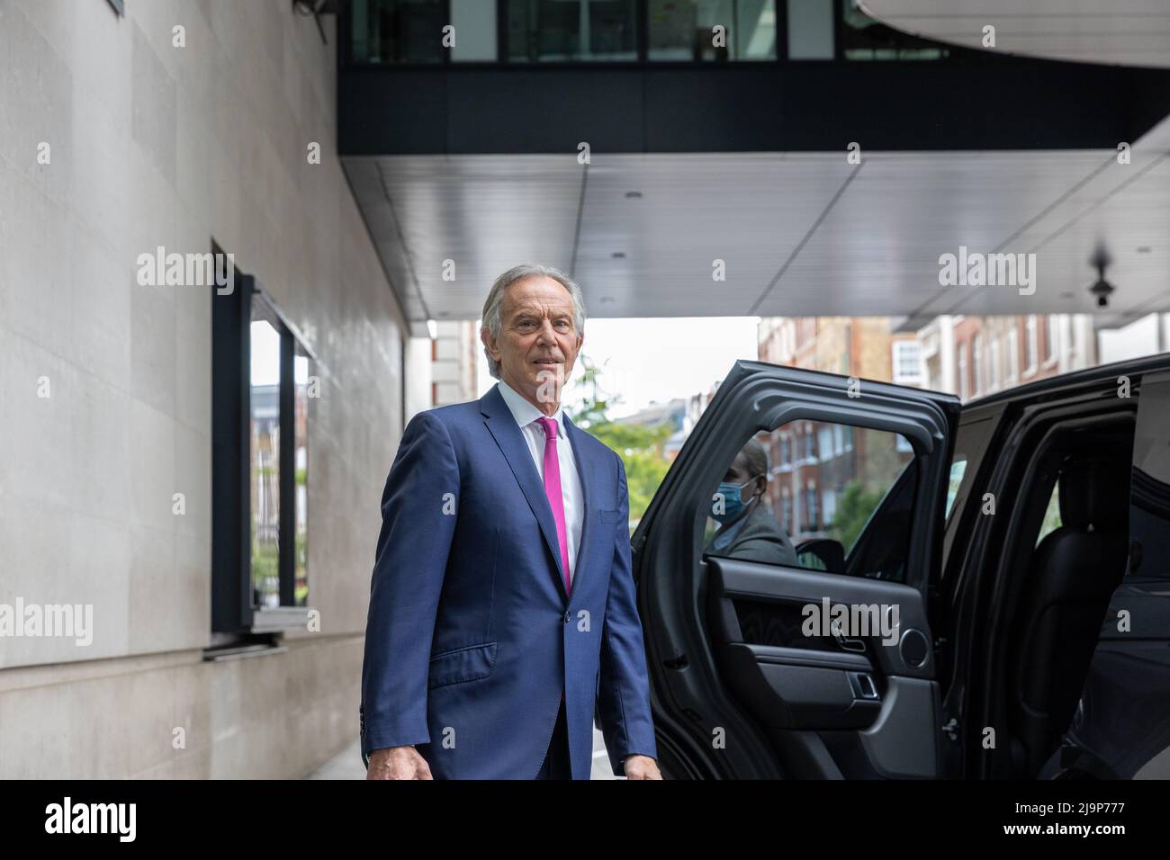 Tony lewis bbc hi-res stock photography and images - Alamy