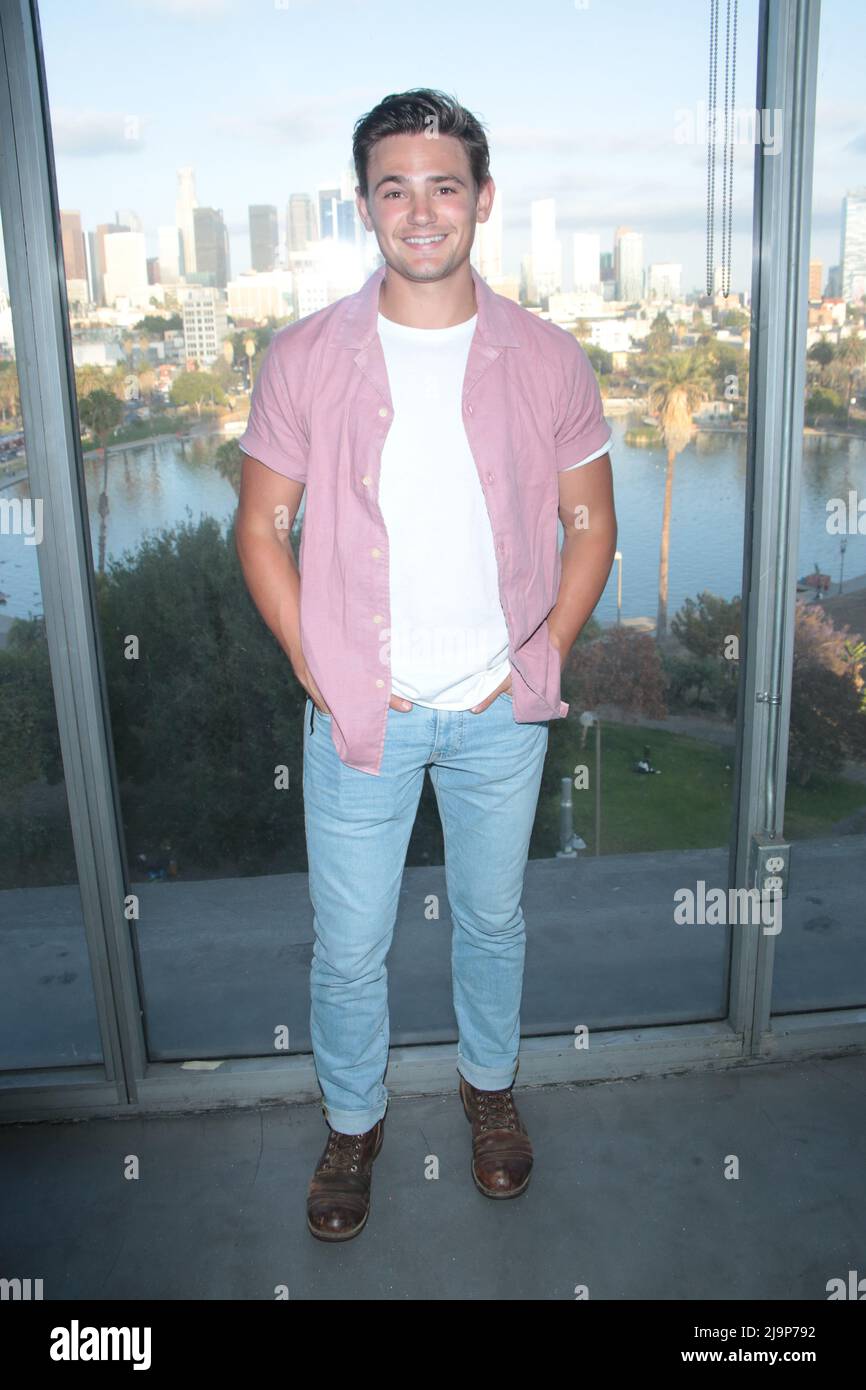 Floyd Mayweather watch party in Los Angeles, California Featuring ...