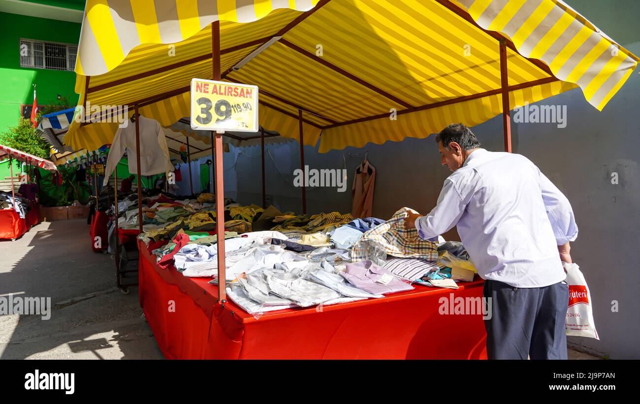 72 euro hi-res stock photography and images - Alamy