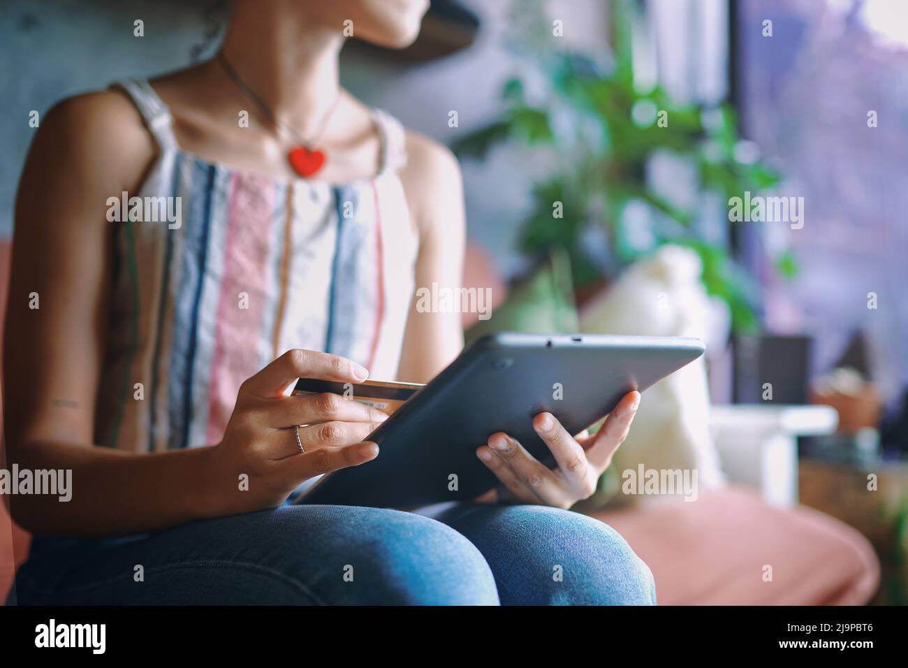 Real life banking hi-res stock photography and images - Alamy