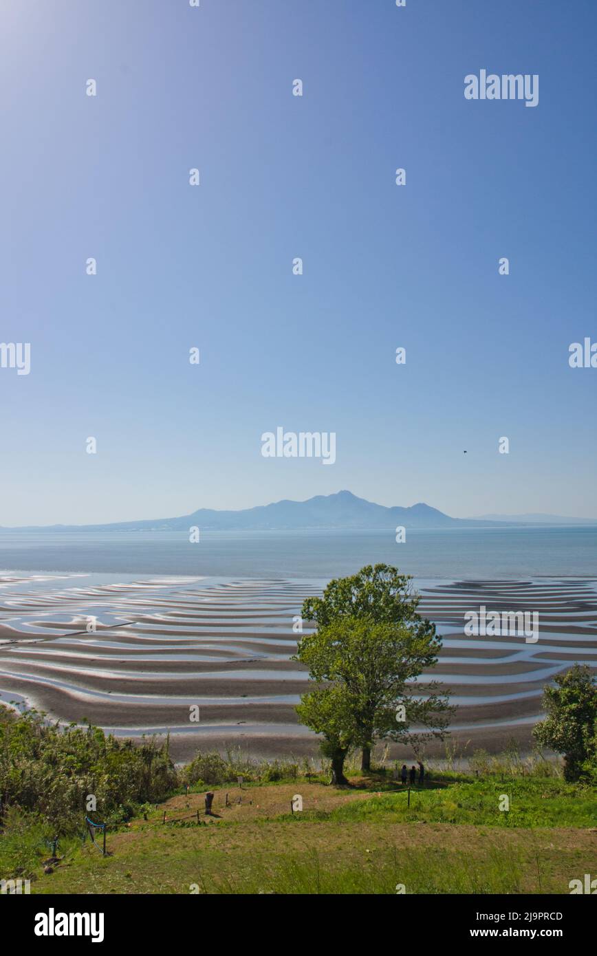 Low Tide, Okoshiki Beach and Mt. Unzen Fugen, Kumamoto Prefecture ...