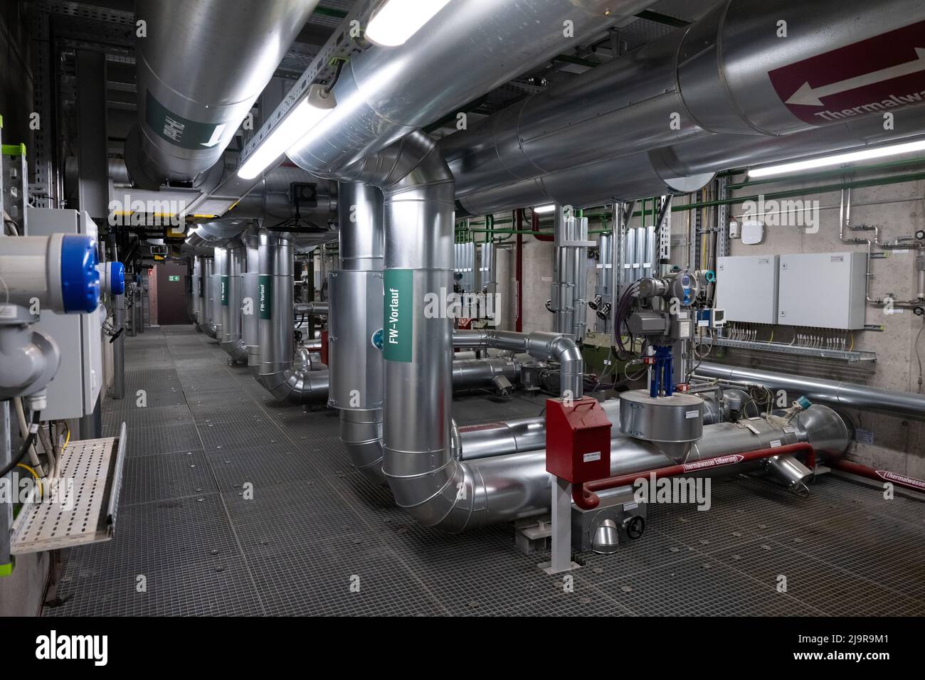 Munich, Germany. 24th May, 2022. The geothermal plant at the southern ...