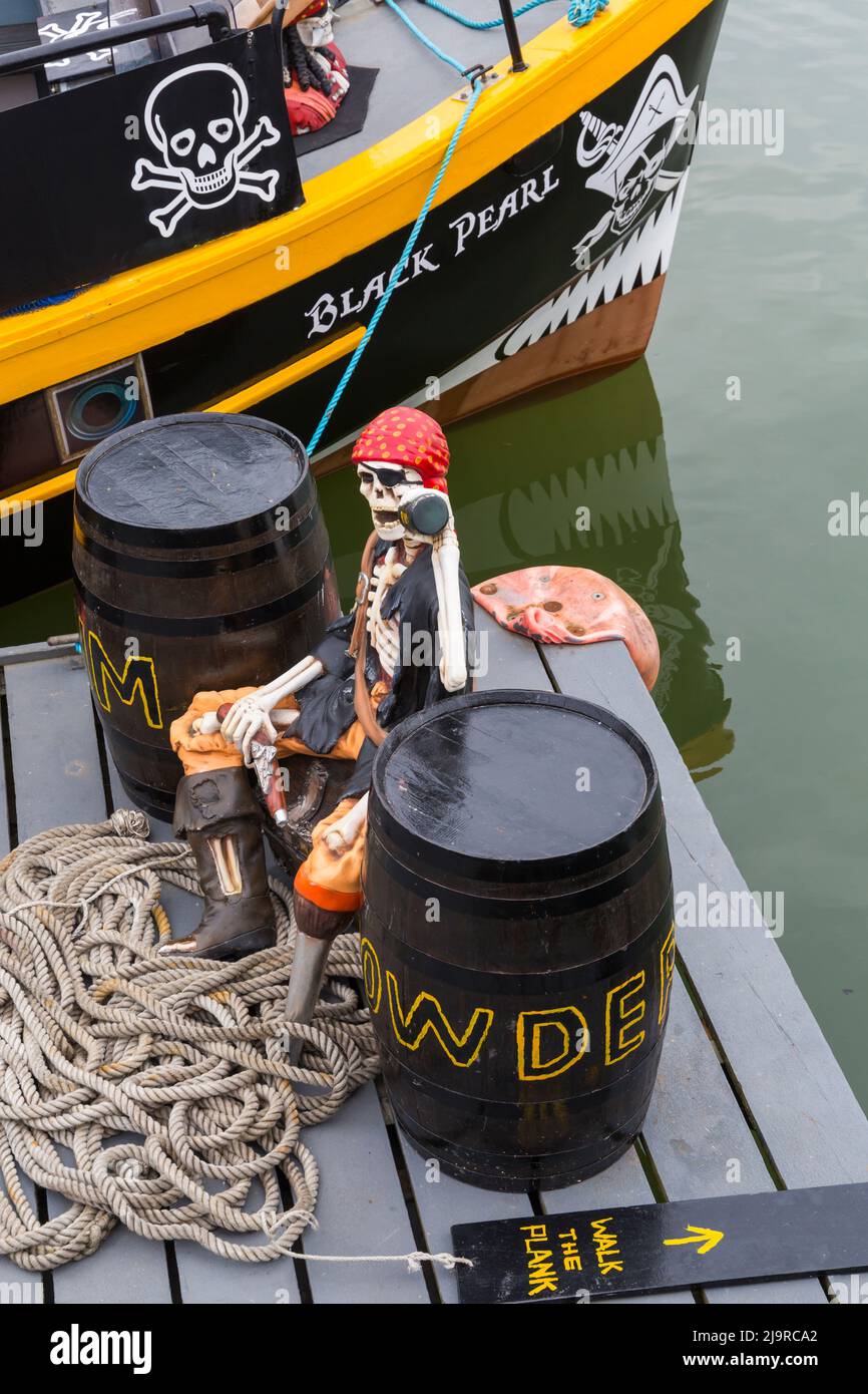 Rum barrel and pirate skeleton by Black Pearl boat at Whitby, Yorkshire ...