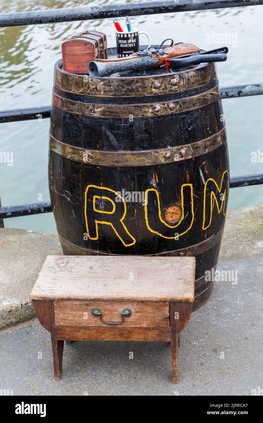 Whitby spring goth festival hi-res stock photography and images - Alamy